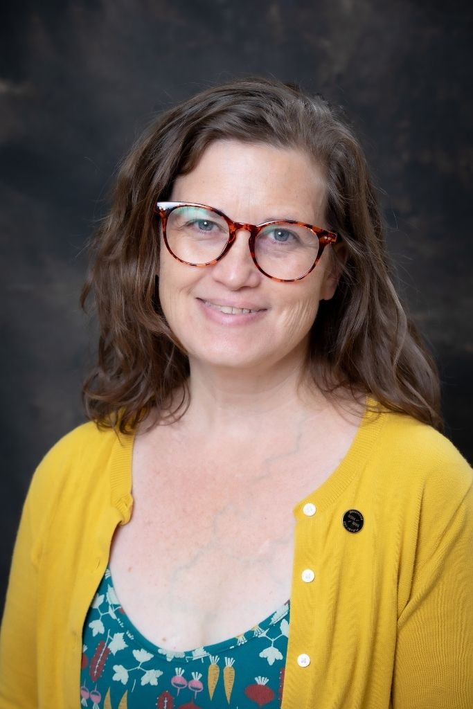 Dr. Amanda Minor | Salve Regina University