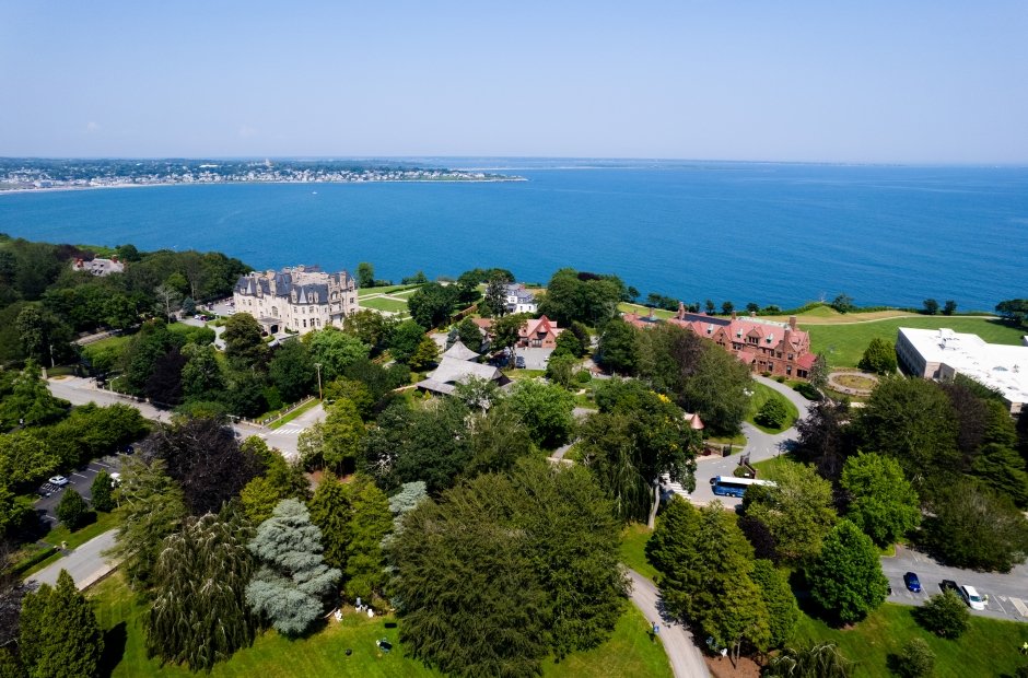 Admissions | Salve Regina University